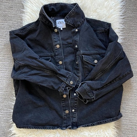 Zara | Jackets & Coats | Zara Black Denim Snap Jacket Oversized Fit ...
